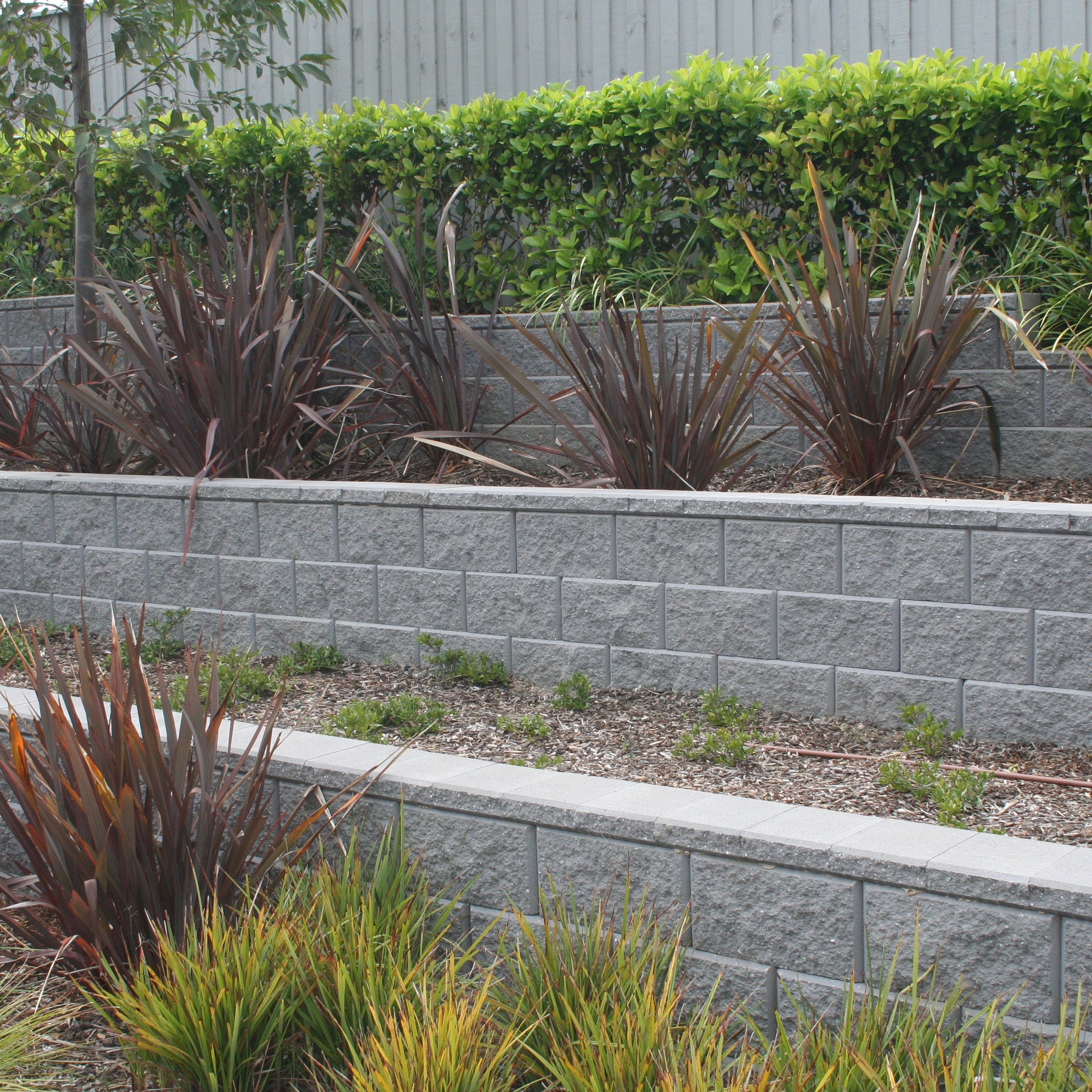 Retaining Wall Blocks – Simons Seconds